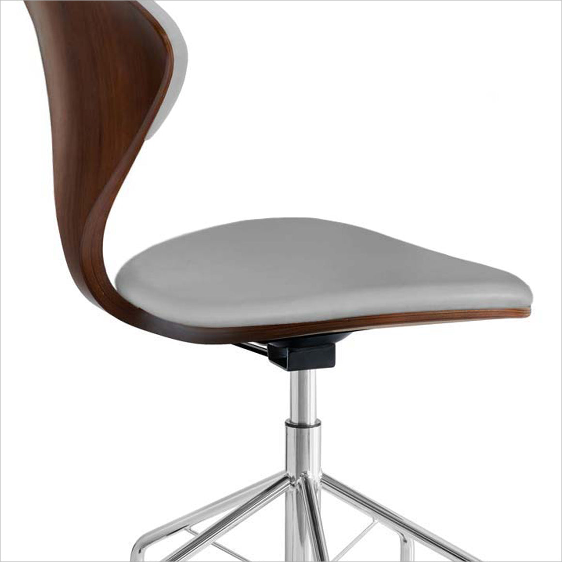 Swivel Base Chair – with seat and back pads – Cherner Chair Company